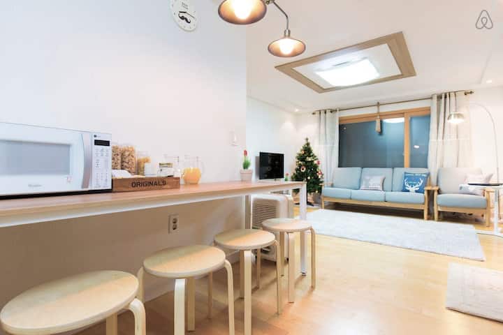 Home Sweet Home(4mins To Subway St)_1 Stop Hongdae - Seúl