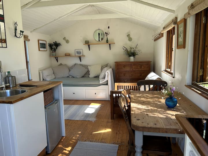 Self-contained Garden Studio In Coastal Village - Porthtowan