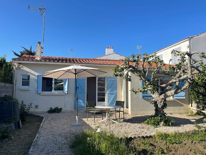 Petite Maison Typique Sablaise - Le Château-d'Olonne
