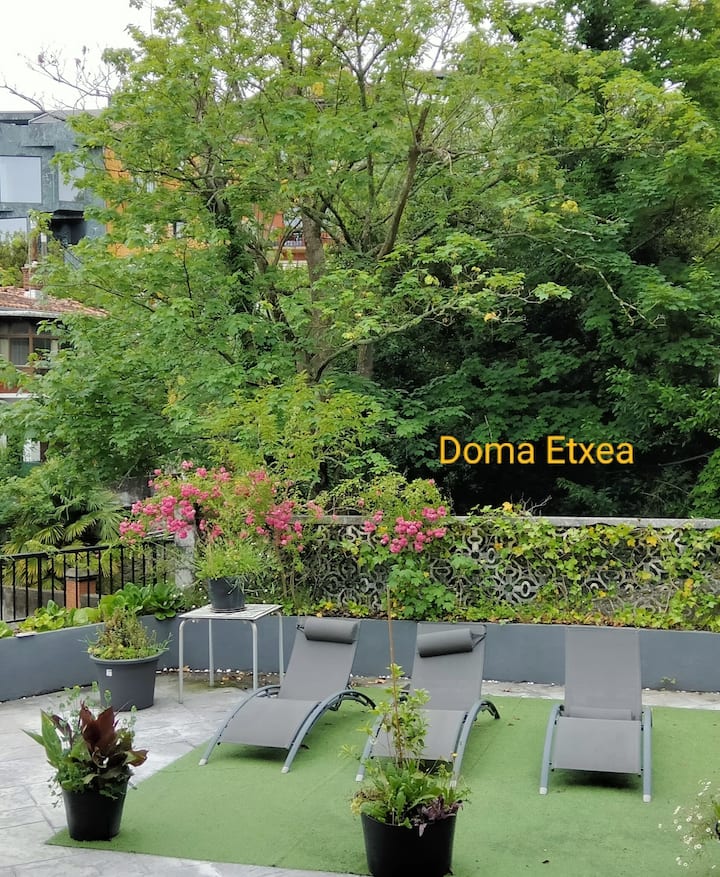 Doma Etxea Donostia-san Sebastian
Registroess02683 - San Sebastián