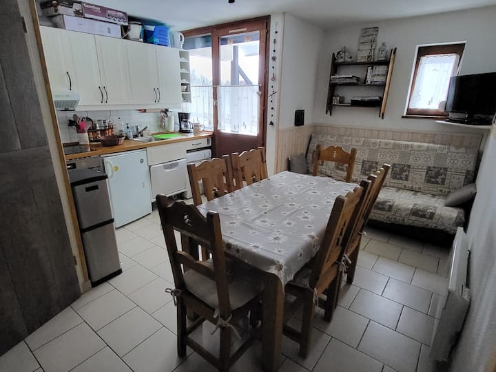 Logement Cosy Avec Une Terrasse - Les Rousses