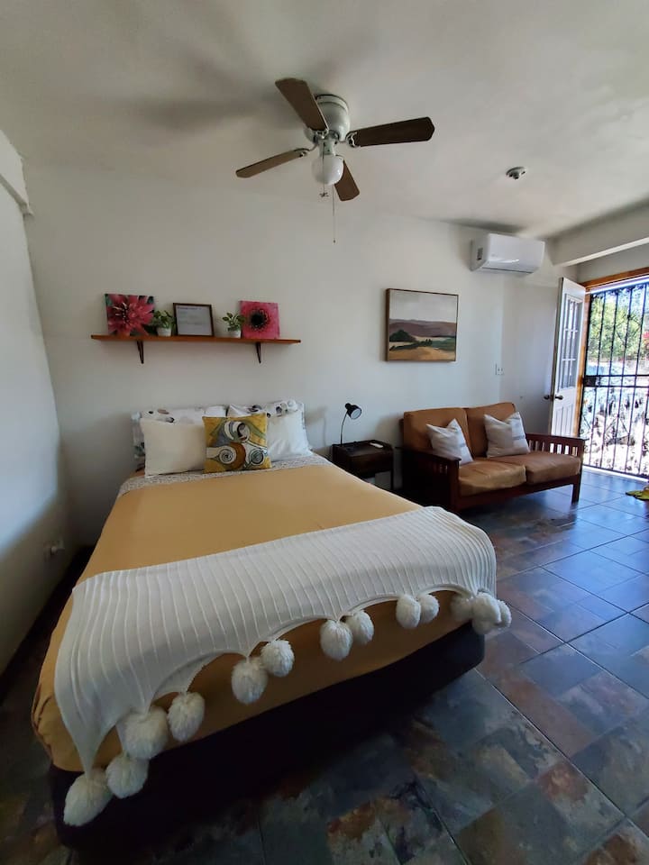 Dept 10min Zona Centro Con A/c Estac. Exclusivo - Ensenada