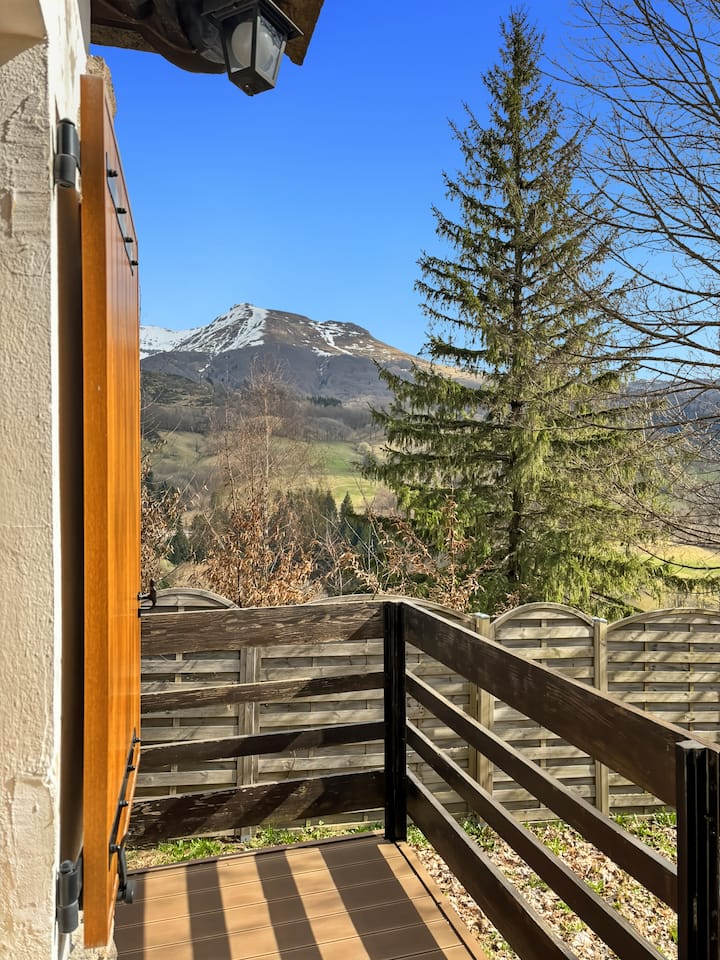Chalet Lioran · Vue Plomb Du Cantal · Terrasse - Cantal