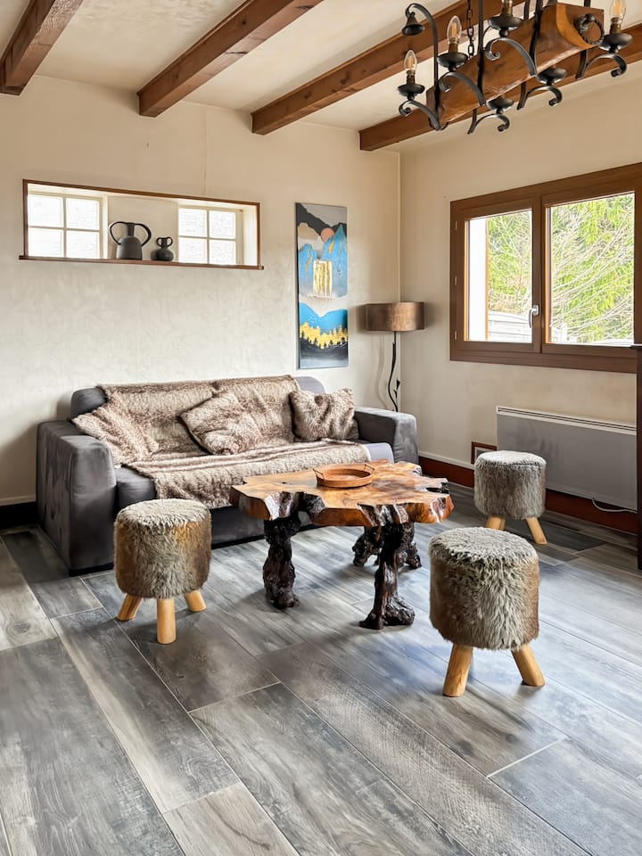 Chalet Sommeil De Plomb Authentique Et Cosy - Cantal