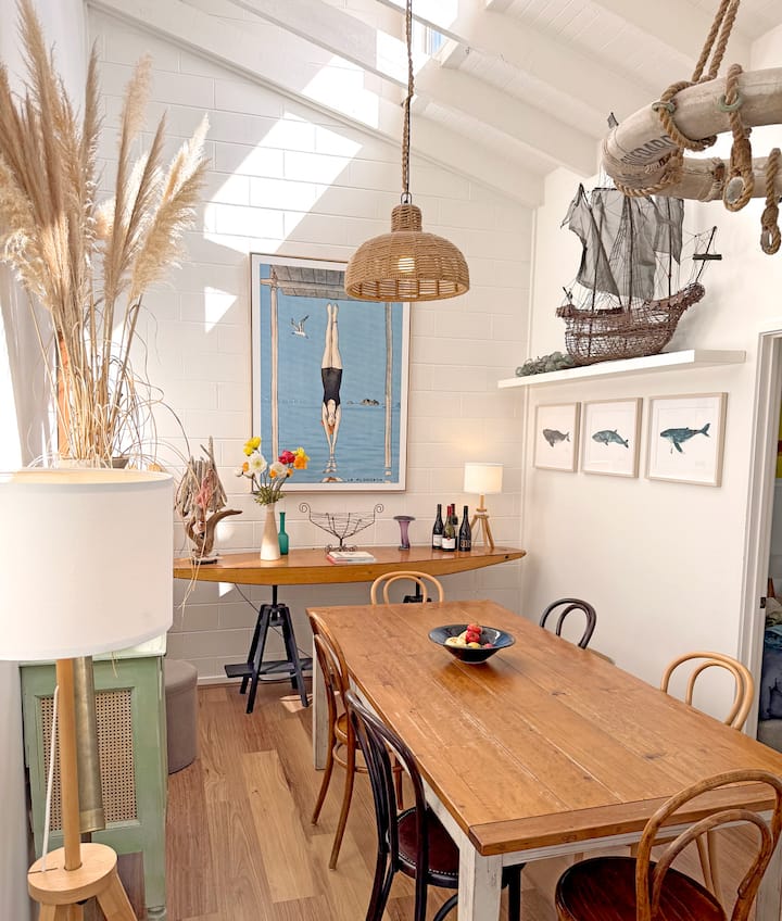 Beach Break: Front Row, Ocean Views & Pet Friendly - Apollo Bay