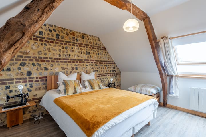 Pomme De Paille / Ecolodge Entre Mer & Campagne - Octeville-sur-Mer