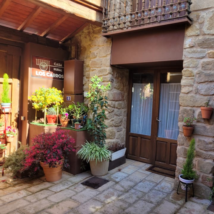 Casa Con Patio, 4 Habitaciones Con Baño, La Rioja - Haro