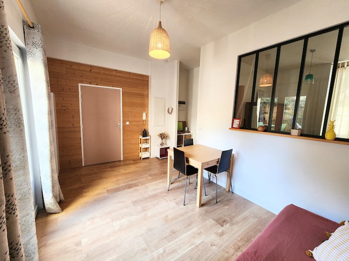 Beau T2 Rénové, 35m2 Proche Des Quais - Bordeaux