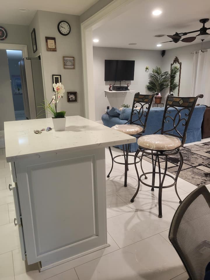 Nice & Quiet - Baton Rouge, LA