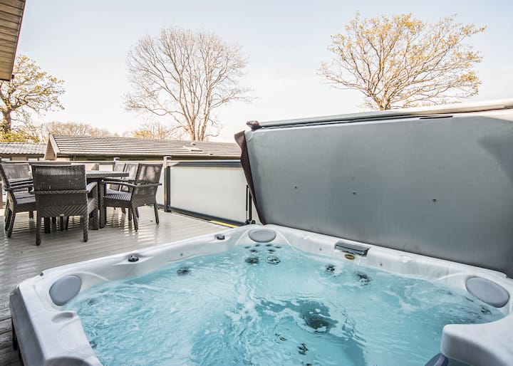 Tennyson Premier Lodge - Isle of Wight