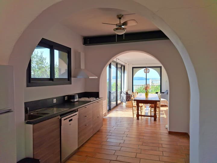 Vue Mer Rez-de-jardin Climatisé Au Calme Le Pradet - Le Pradet