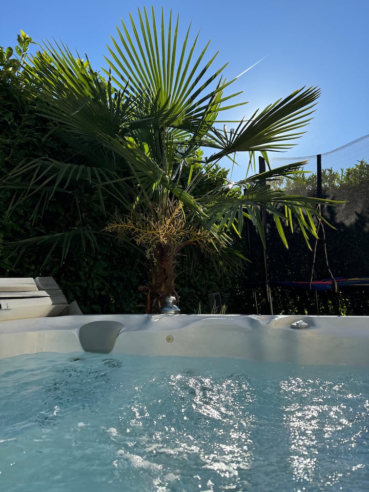L’olivier Normand De Haute Savoie Et Son Jacuzzi - Talloires-Montmin