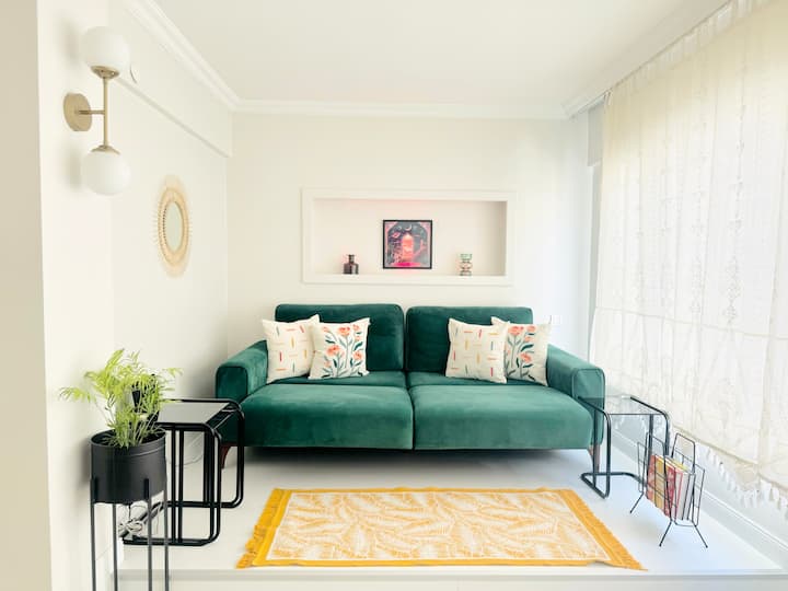 Designer’s City Getaway Near Taksim Square - Istanbul