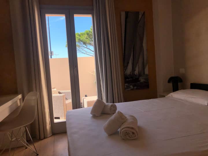 Chambre Privée Avec Terrasse Coté Mer - Saint-Tropez