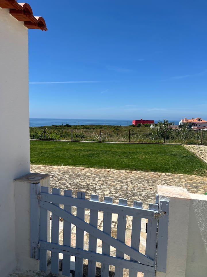House Next Beach With Ocean View - Ericeira