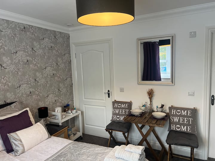 The Annexe With En-suite And Private Access. - London Stansted Airport (STN)