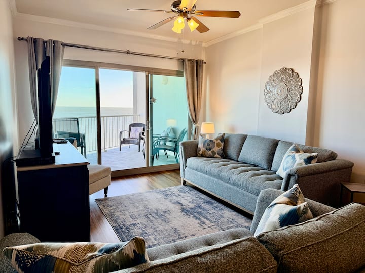 8th Floor Condo | On The Beach | Walk Boardwalk - Biloxi, MS