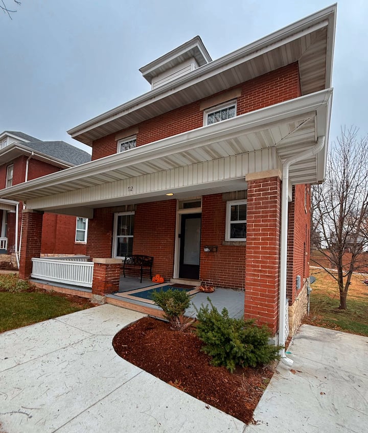 Cozy Retreat Steps From The Katy Trail & Capital - Jefferson City, MO