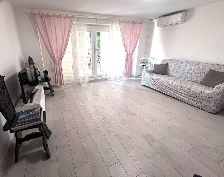 Grande Casa Moderna Con Giardino, A 300m Dal Mare - Livorno