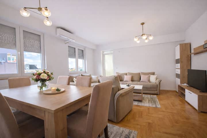 Bourbon Apartment Next To The Main Bus Station - Skopje