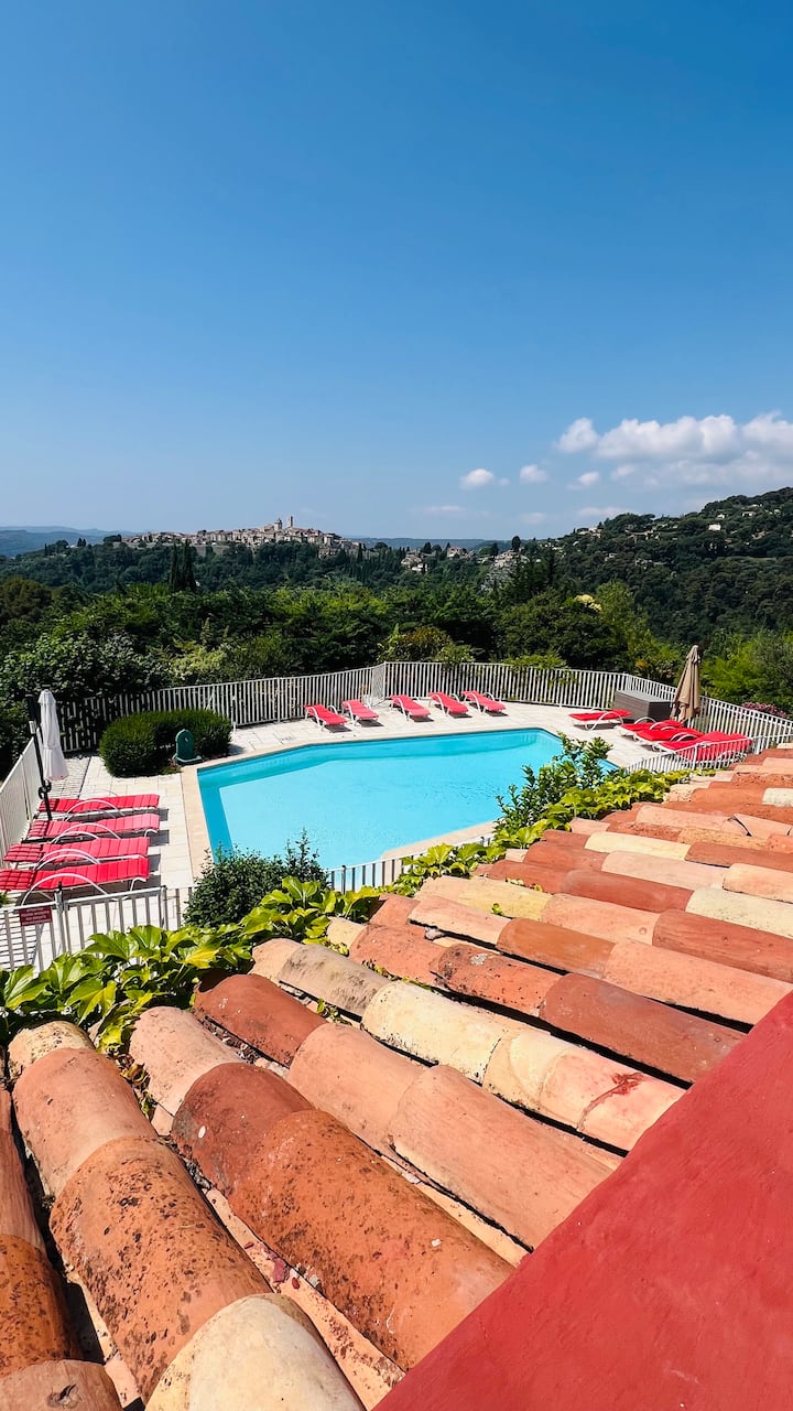 Villa De Charme Avec Piscine à Saint-paul De Vence - Saint-Laurent-du-Var