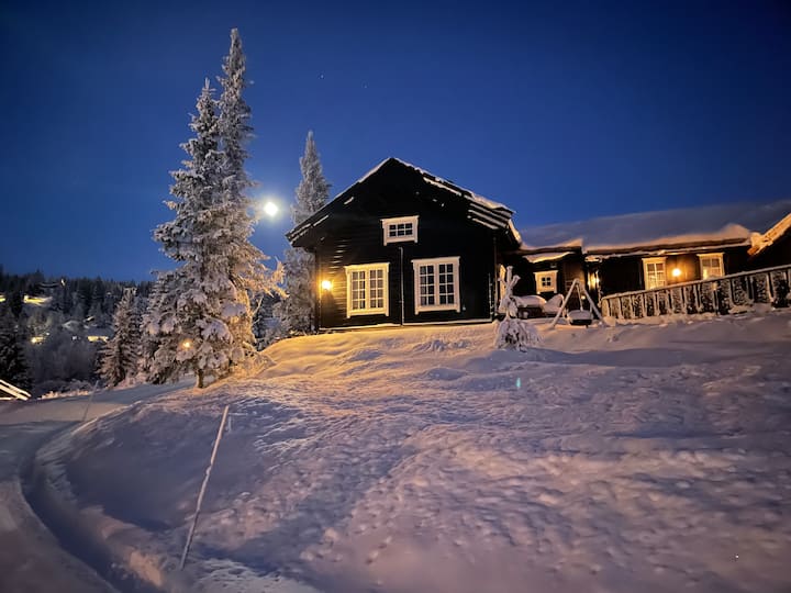 Nyere Hytte - Ski In/out - Utsikt - Høy Standard! - Norway