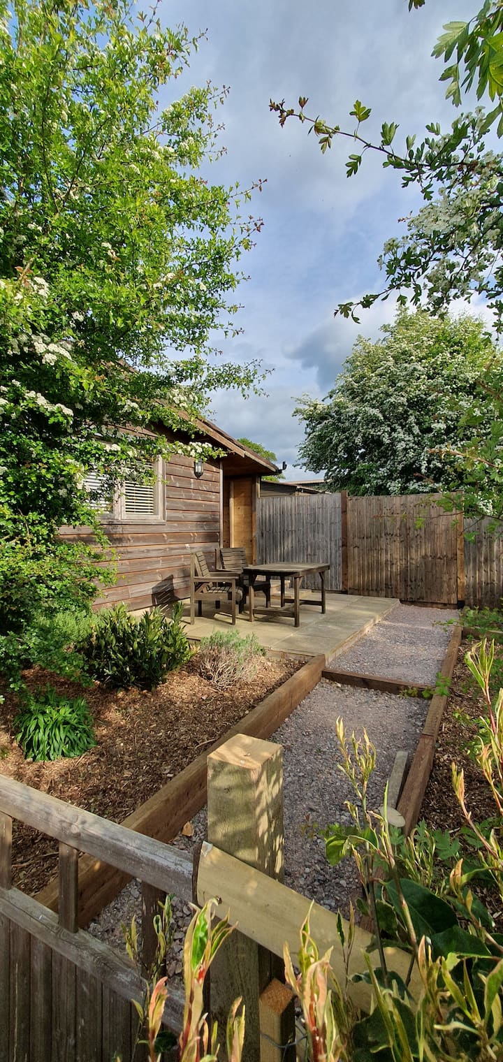Luxury Countryside Cabin With Garden - Adult Only. - Midhurst