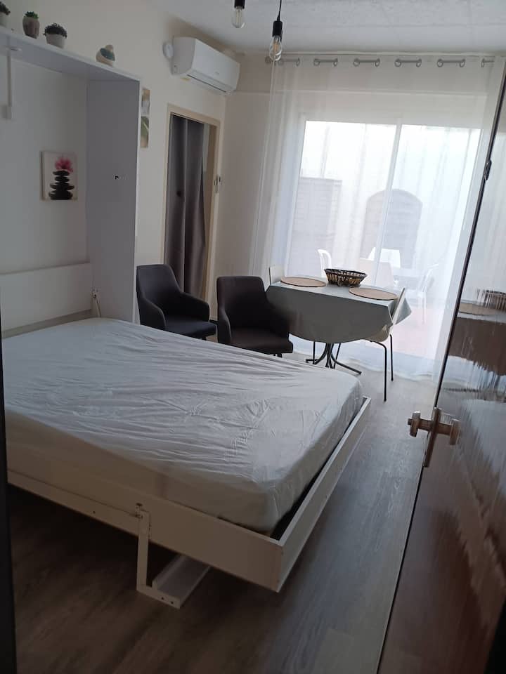 Studio Terrasse Parking Local Vélo Cures Vacances - Balaruc-les-Bains