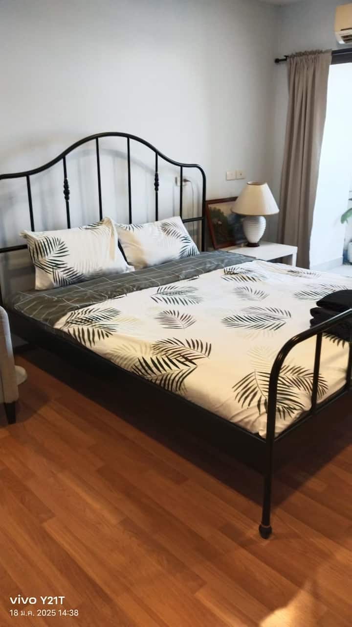 The Old City Close To Thapae Gate Comfortable Home - Chiang Mai