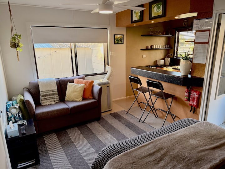 The Pallet Cabin Getaway - Central Coast