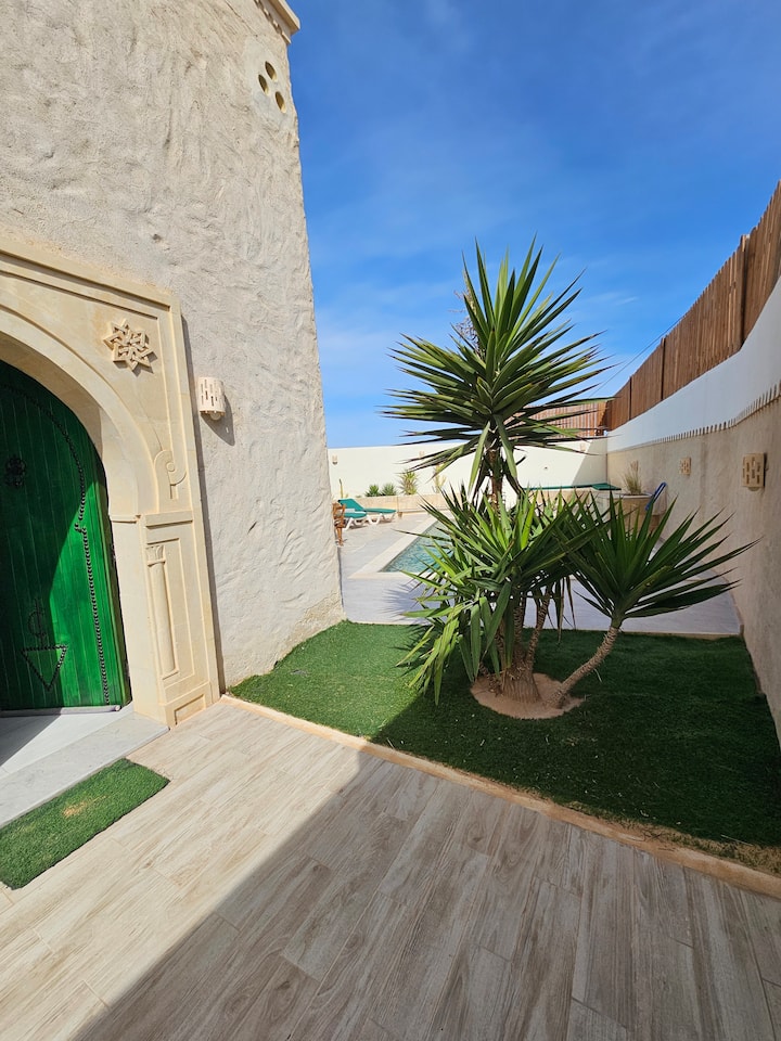 Villa Oya Avec Piscine Haut Standing Et Sans Vav - Djerba