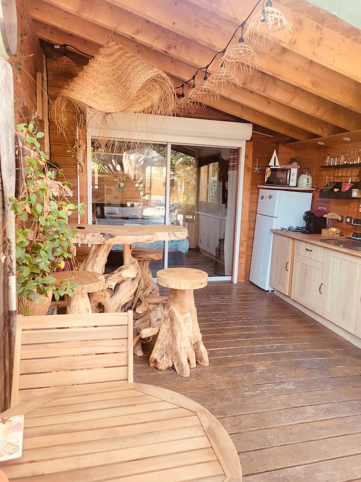 Petit Chalet Cosy – Base Nature & Plages à Pied - Fréjus