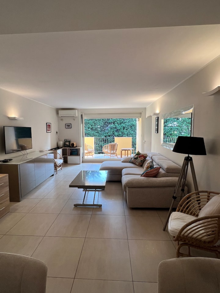 Appartement Moderne, Calme Au Cœur De Saint-tropez - Saint-Tropez