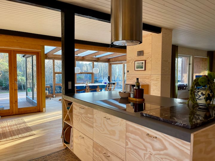 Unikt Sommerhus Med Stor Have Nær Privat Strand - Denmark