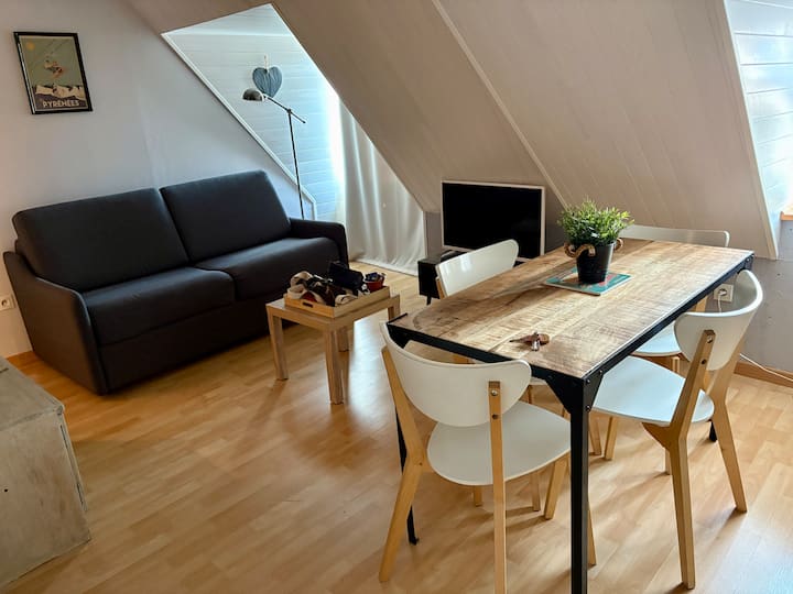 Coquet T2 Au Cœur De Luchon. - Bagnères-de-Luchon