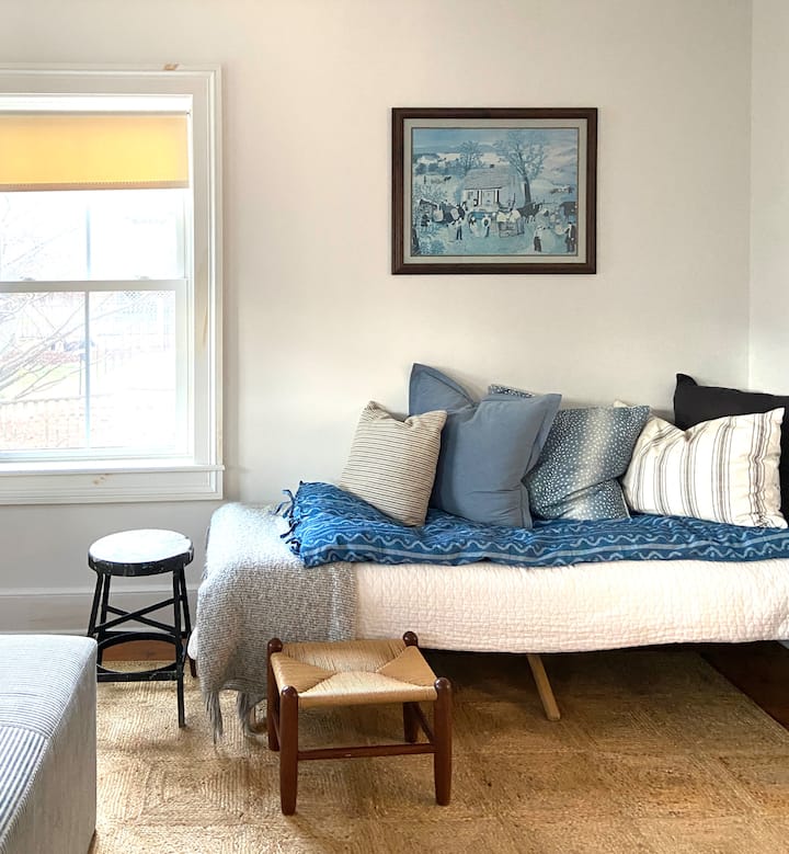 Hudson Cottage W/ Backyard Patio-walk To Warren St - Hudson, NY