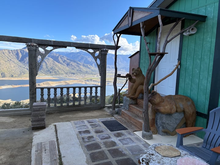Villa On Top Of The World - Lake Isabella, CA