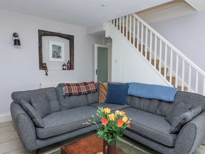 Perfect Coastal Cottage For Young Families & Pets - Hope Cove