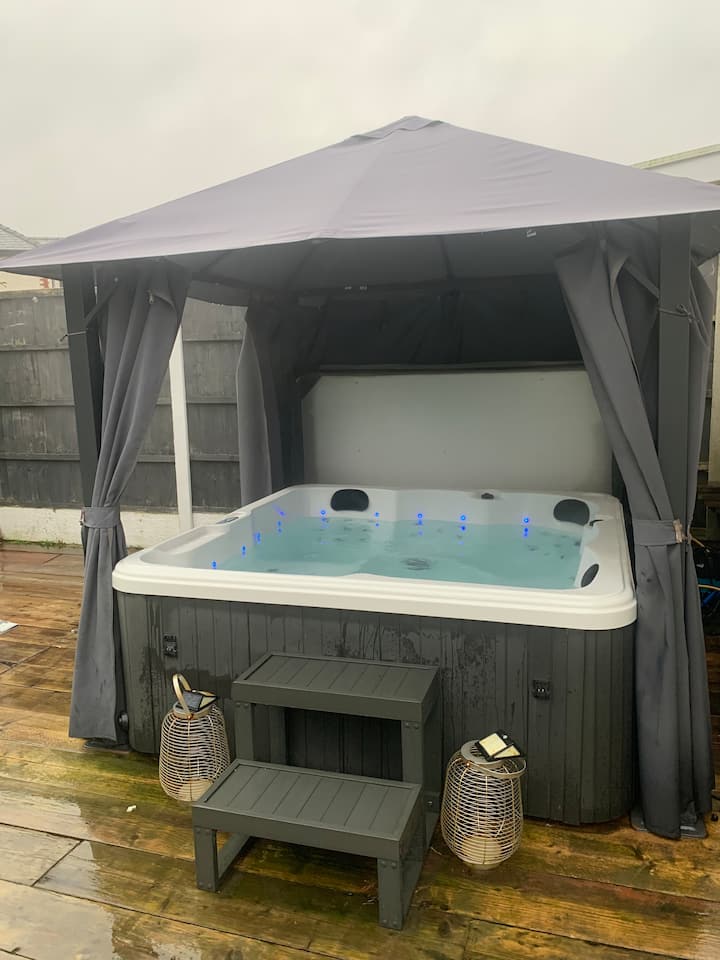 Beautiful Apartment With Log Burner &  Hot Tub - Preston