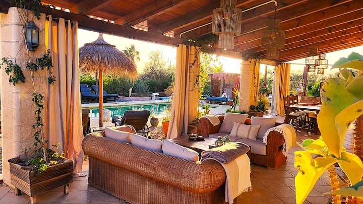 Málaga, Casueña Casa Tropical En Málaga Ciudad. - スペイン