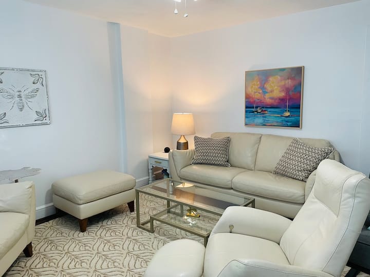 Love City Of Easley ~King Bed~laundry& Kitch - Easley, SC