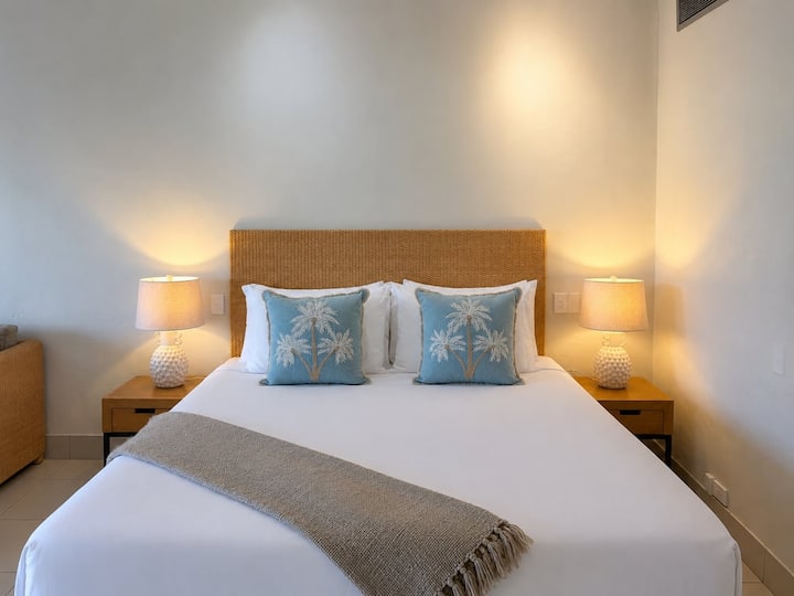 Club Tropical Resort | Watergarden Studio - Port Douglas