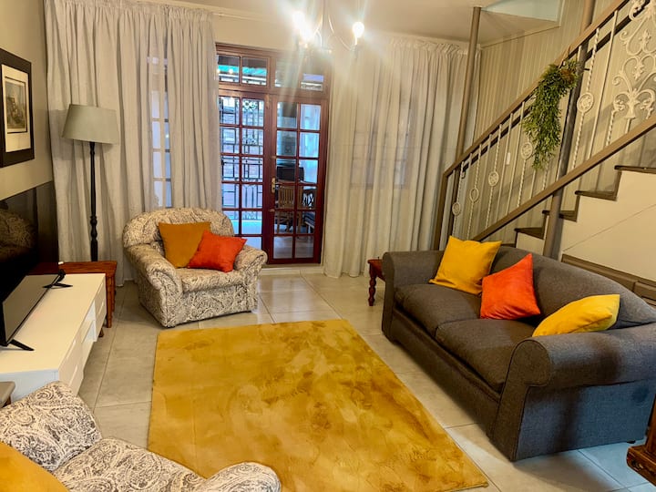 Homely, Affordable Duplex Apartment - Pretoria