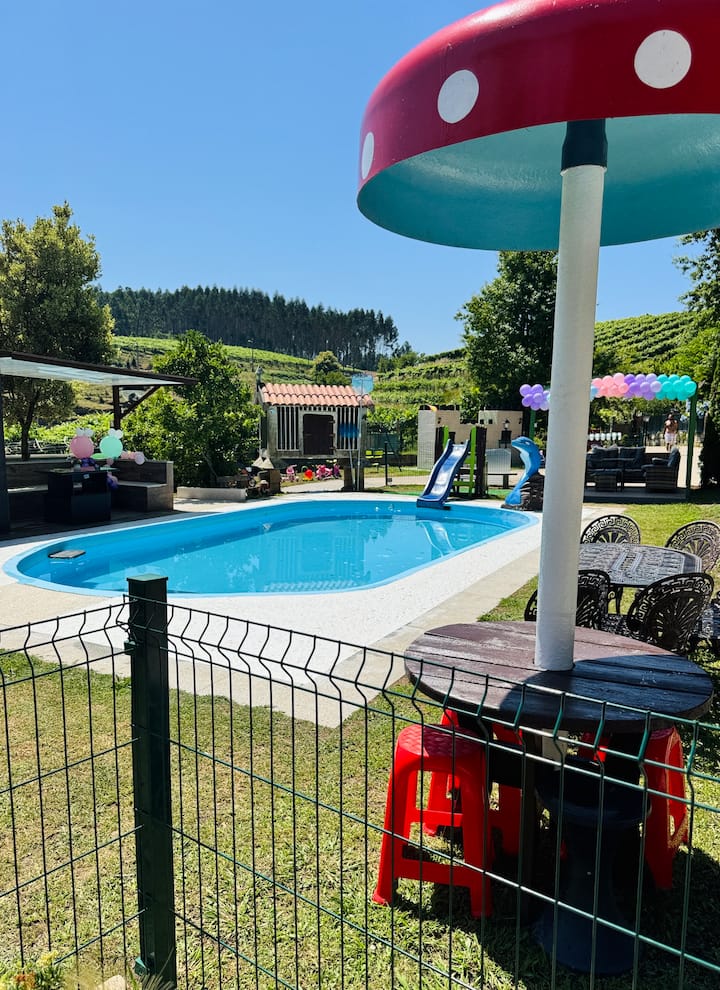 Finca Con 2 Casas, Bbq, Piscina Y Zona Infantil - Tui
