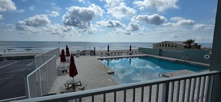 Romantic Condo On Daytona Beach - Daytona 500 NASCAR