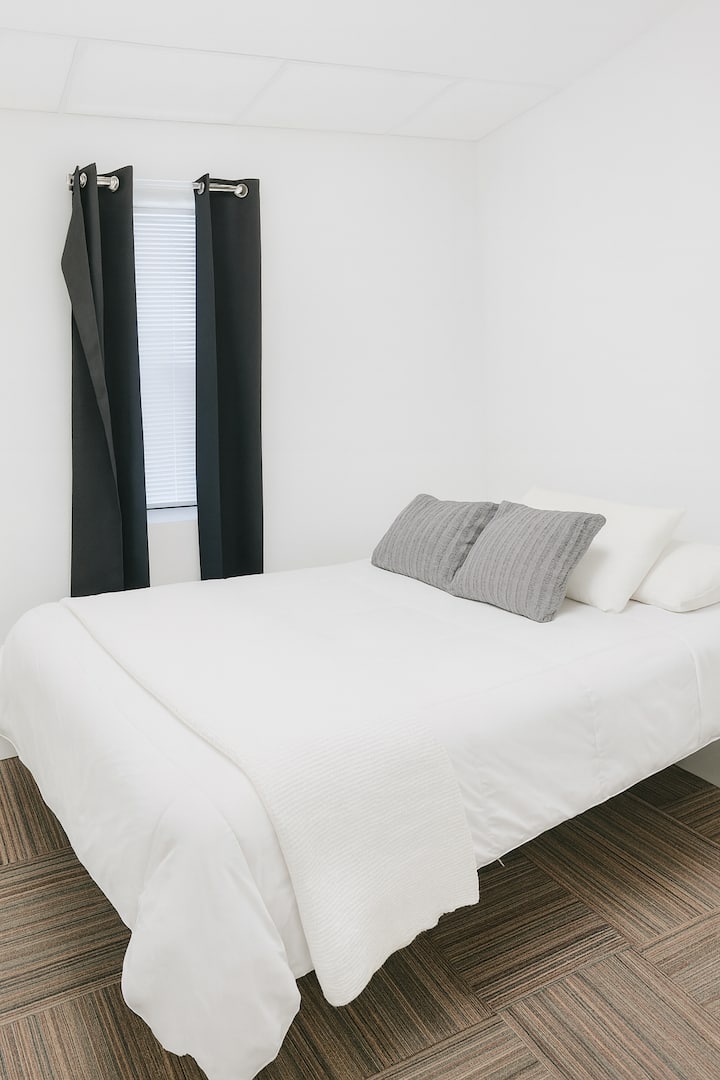 2 Bedroom Apartment In Fairhope! - Fairhope, AL