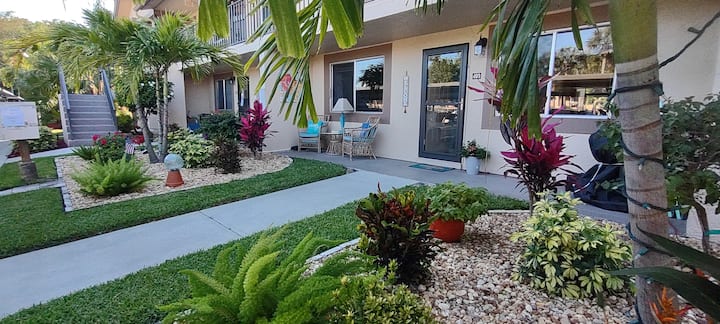 Fort Myers 1st Flr. Condo In Cross Creek Golf - Fort Myers, FL