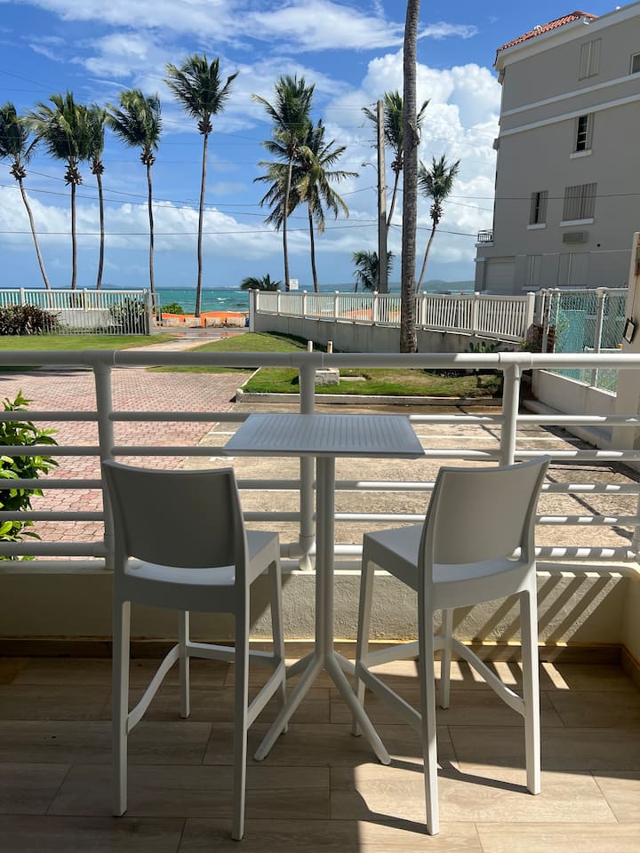 From The Bed To  The Beach In Less Than A Minute! - Porto Rico