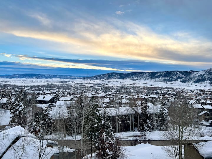 Yampa Valley Viewhouse - Steamboat Springs, CO