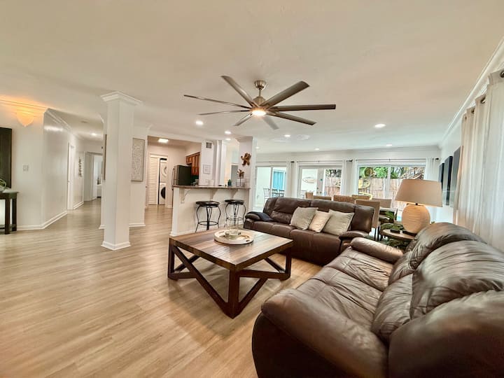D1-walk 2 Beach/downtown/heated Pool/spa/bbq - Fort Lauderdale, FL